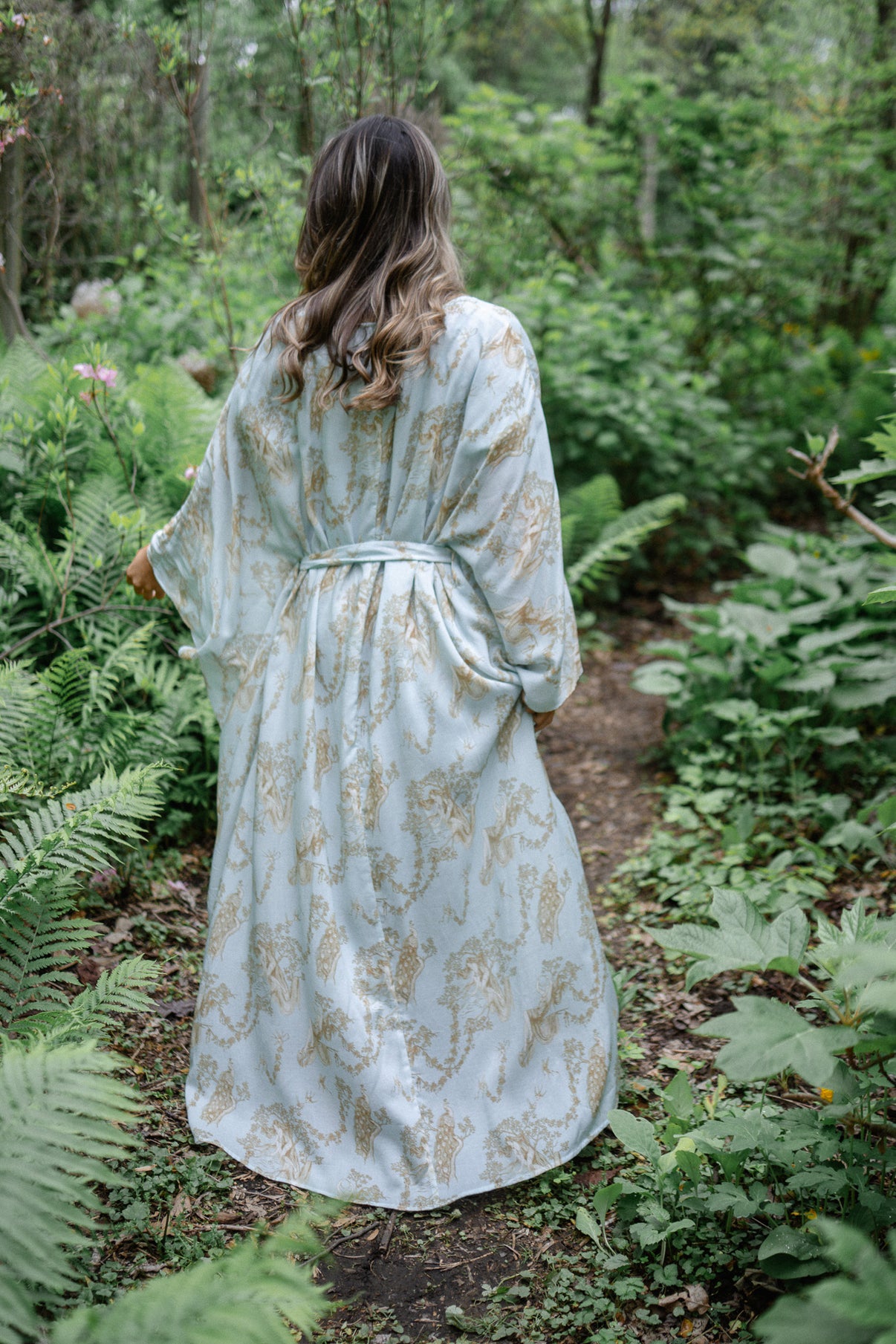 poesie robe | blue gold – Till Blush Of Night